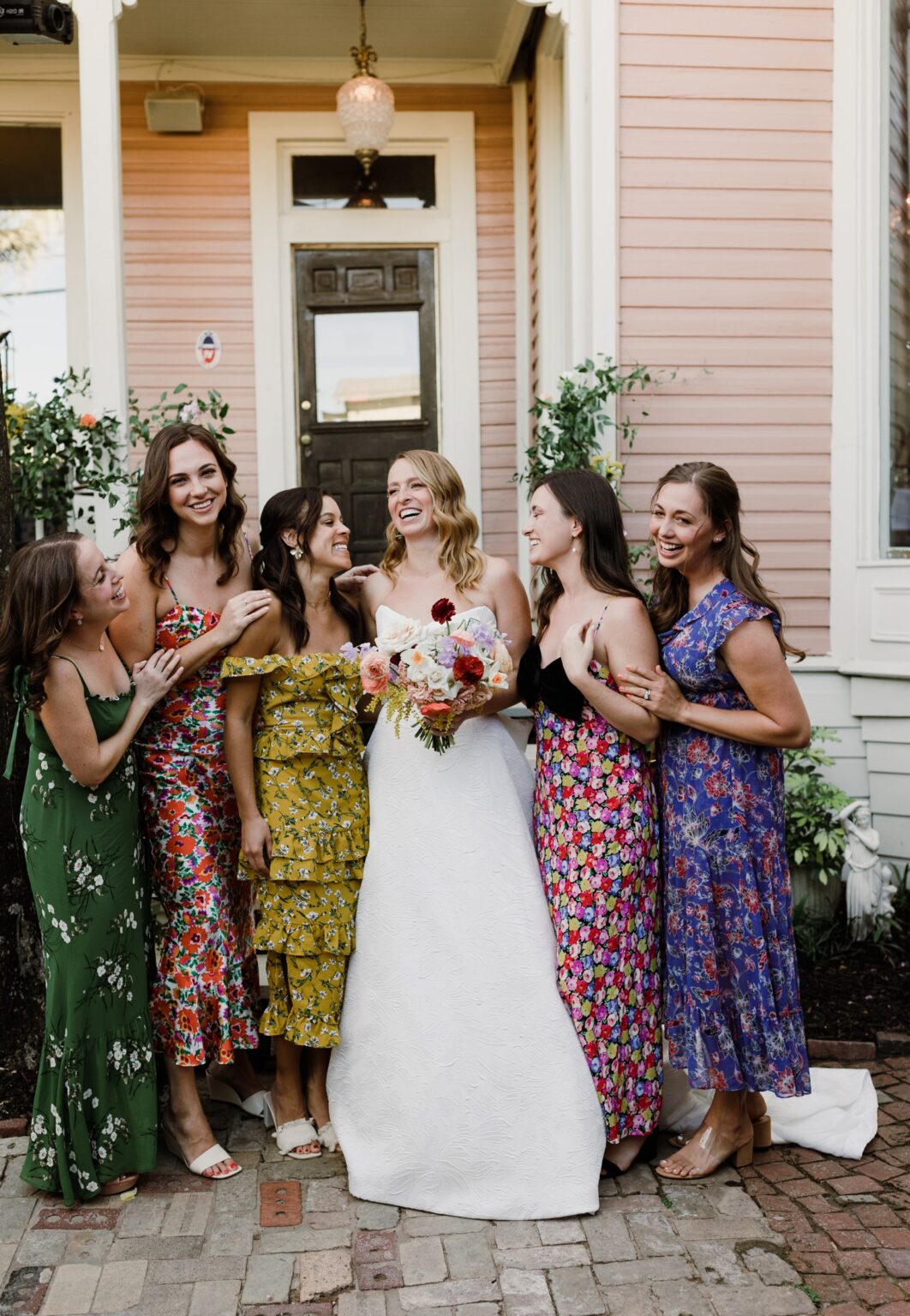 Intimate Spring Wedding at Justine's Secret House - ambervickery.com
