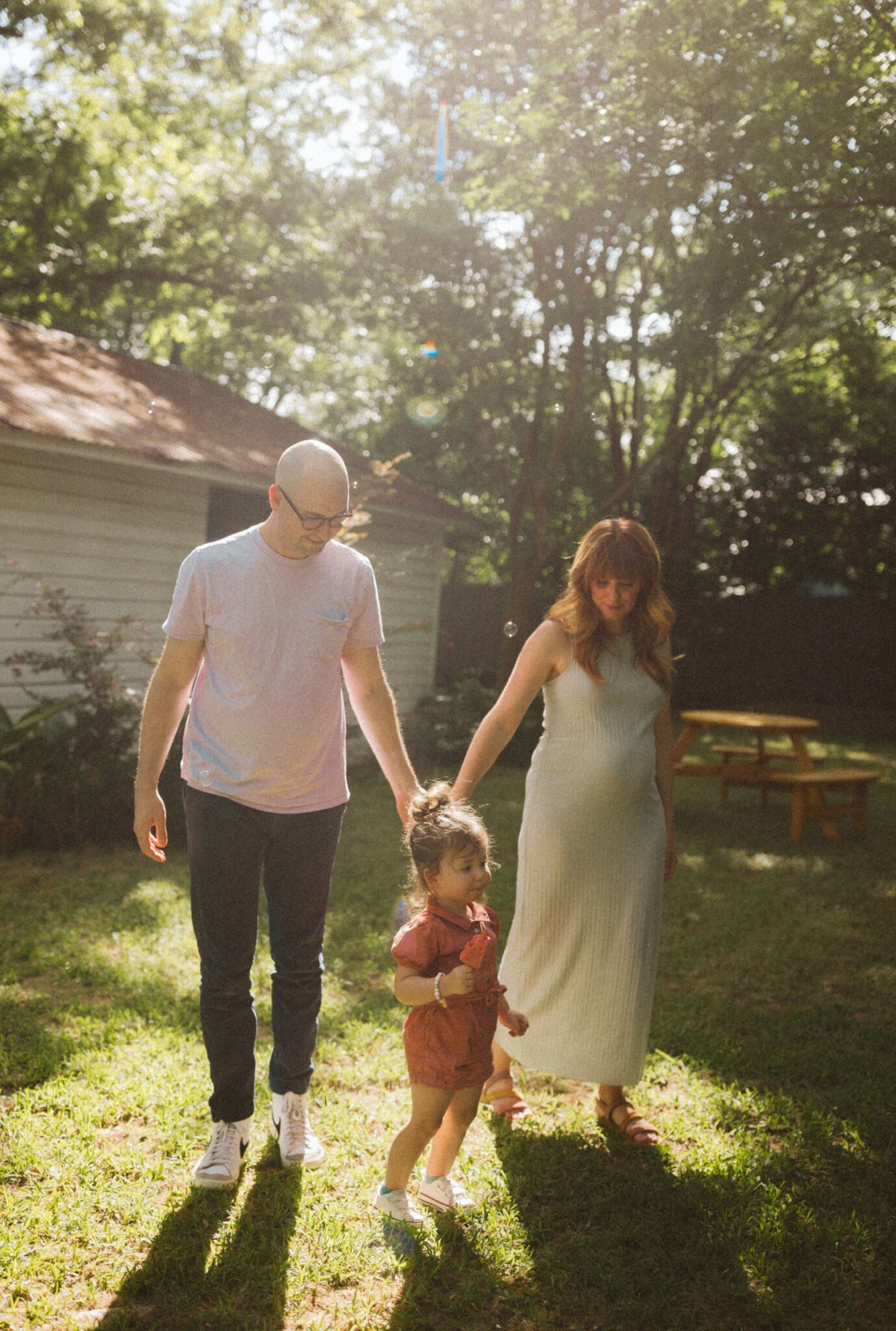 A Candid At-Home Family Session in Austin - ambervickery.com